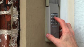 How to Reset Garage Door Keypad Without Enter Button - Garage Deed